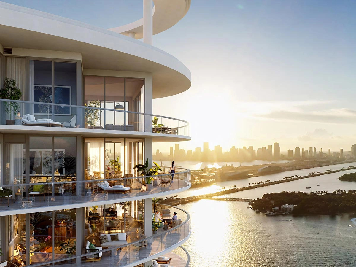 Blackstone, Apollo Lend $345 Million to Build Miami Beach Tower