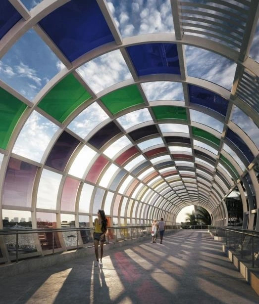 Pedestrian bridge above the MacArthur Causeway is meant to be a ...